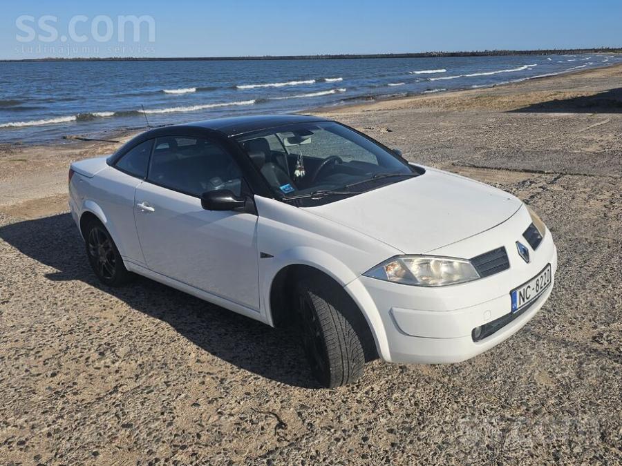 Balts Renault Megane 2005 Liepāja, ar dzinēja tilpumu 1.60 L un nobraukumu 227 tūkst. km par 1650 €, foto 1 vietnē AUTOMOTO.COM.LV