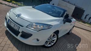 White Renault Megane 2010 in Riga, with an engine capacity of 1.90 L and mileage of 320 thousand km for 5950 €, photo 14 on AUTOMOTO.COM.LV