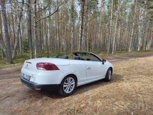 Balts Renault Megane 2010 Jelgava, ar dzinēja tilpumu 1.90 L un nobraukumu 229 tūkst. km par 4750 €, foto 9 vietnē AUTOMOTO.COM.LV