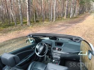 Balts Renault Megane 2010 Jelgava, ar dzinēja tilpumu 1.90 L un nobraukumu 229 tūkst. km par 4750 €, foto 10 vietnē AUTOMOTO.COM.LV
