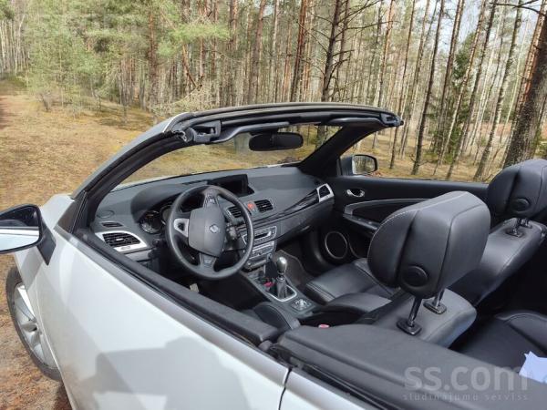 Balts Renault Megane 2010 Jelgava, ar dzinēja tilpumu 1.90 L un nobraukumu 229 tūkst. km par 4750 €, foto 10 vietnē AUTOMOTO.COM.LV