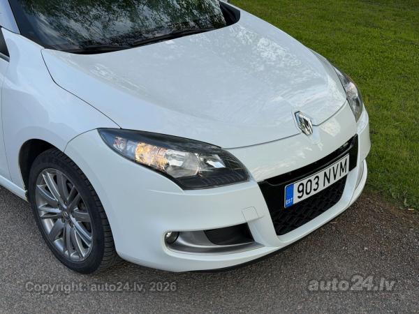 White Renault Megane 2011 in Rapla, with an engine capacity of 1.50 L and mileage of 241 thousand km for 5999 €, photo 3 on AUTOMOTO.COM.LV