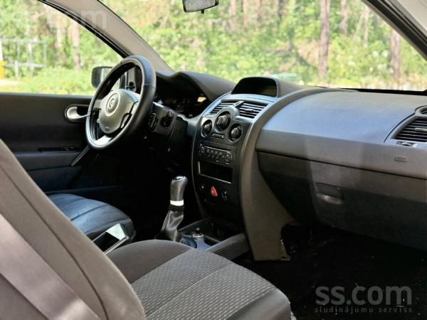 Белый Рено Меган 2008 в Юрмала, объемом двигателя 1.50 л и пробегом 350 тыс. км за 1350 €, фото 5 на AUTOMOTO.COM.LV