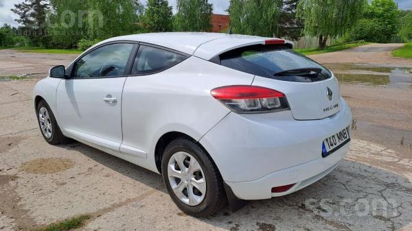 Balts Renault Megane 2009 Aizkraukle, ar dzinēja tilpumu 1.60 L un nobraukumu 221 tūkst. km par 3200 €, foto 5 vietnē AUTOMOTO.COM.LV