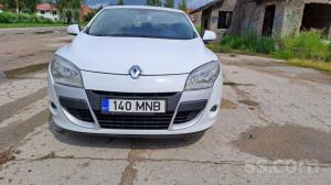 White Renault Megane 2009 in Aizkraukle, with an engine capacity of 1.60 L and mileage of 221 thousand km for 3100 €, photo 4 on AUTOMOTO.COM.LV