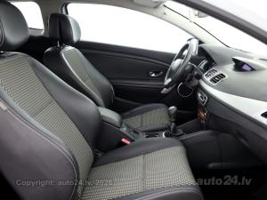 Balts Renault Megane 2010 Tallina, ar dzinēja tilpumu 1.60 L un nobraukumu 252 tūkst. km par 1999 €, foto 7 vietnē AUTOMOTO.COM.LV