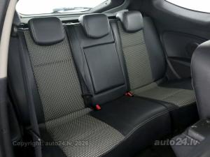 Balts Renault Megane 2010 Tallina, ar dzinēja tilpumu 1.60 L un nobraukumu 252 tūkst. km par 1999 €, foto 8 vietnē AUTOMOTO.COM.LV