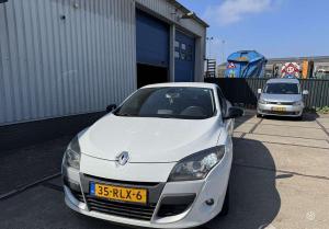 White Renault Megane 2011 in Kaunas, with an engine capacity of 2.00 L and mileage of 247 thousand km for 3300 €, photo 7 on AUTOMOTO.COM.LV