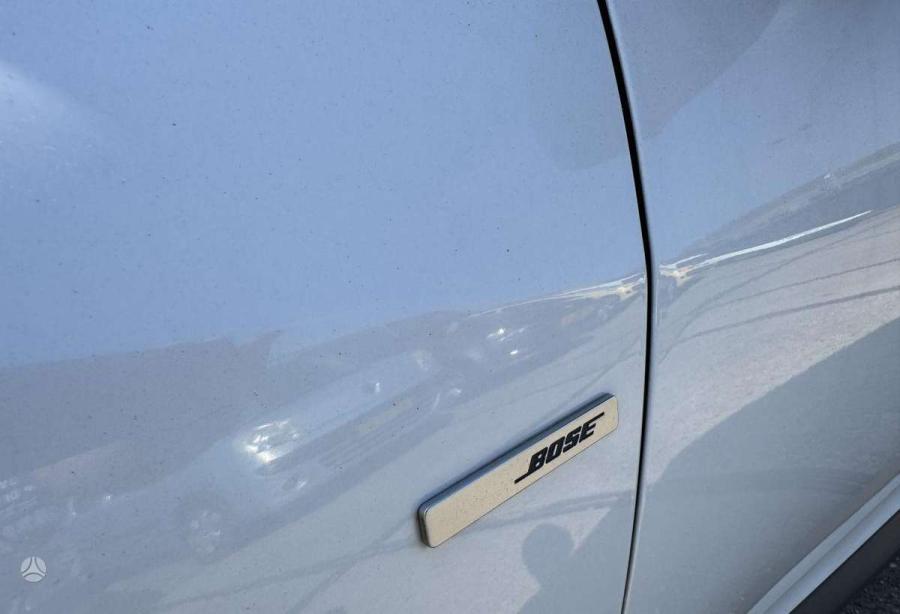 White Renault Megane 2011 in Kaunas, with an engine capacity of 2.00 L and mileage of 247 thousand km for 3300 €, photo 12 on AUTOMOTO.COM.LV