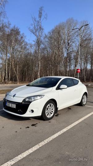 Balts Renault Megane 2013 Tallina, ar dzinēja tilpumu 1.60 L un nobraukumu 156 tūkst. km par 4500 €, foto 2 vietnē AUTOMOTO.COM.LV