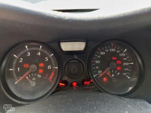 White Renault Megane 2007 in Pakruojis, with an engine capacity of 1.40 L and mileage of 208 thousand km for 290 €, photo 12 on AUTOMOTO.COM.LV