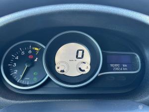 Balts Renault Megane 2009 Klaipėda, ar dzinēja tilpumu 1.60 L un nobraukumu 182 tūkst. km par 2750 €, foto 9 vietnē AUTOMOTO.COM.LV