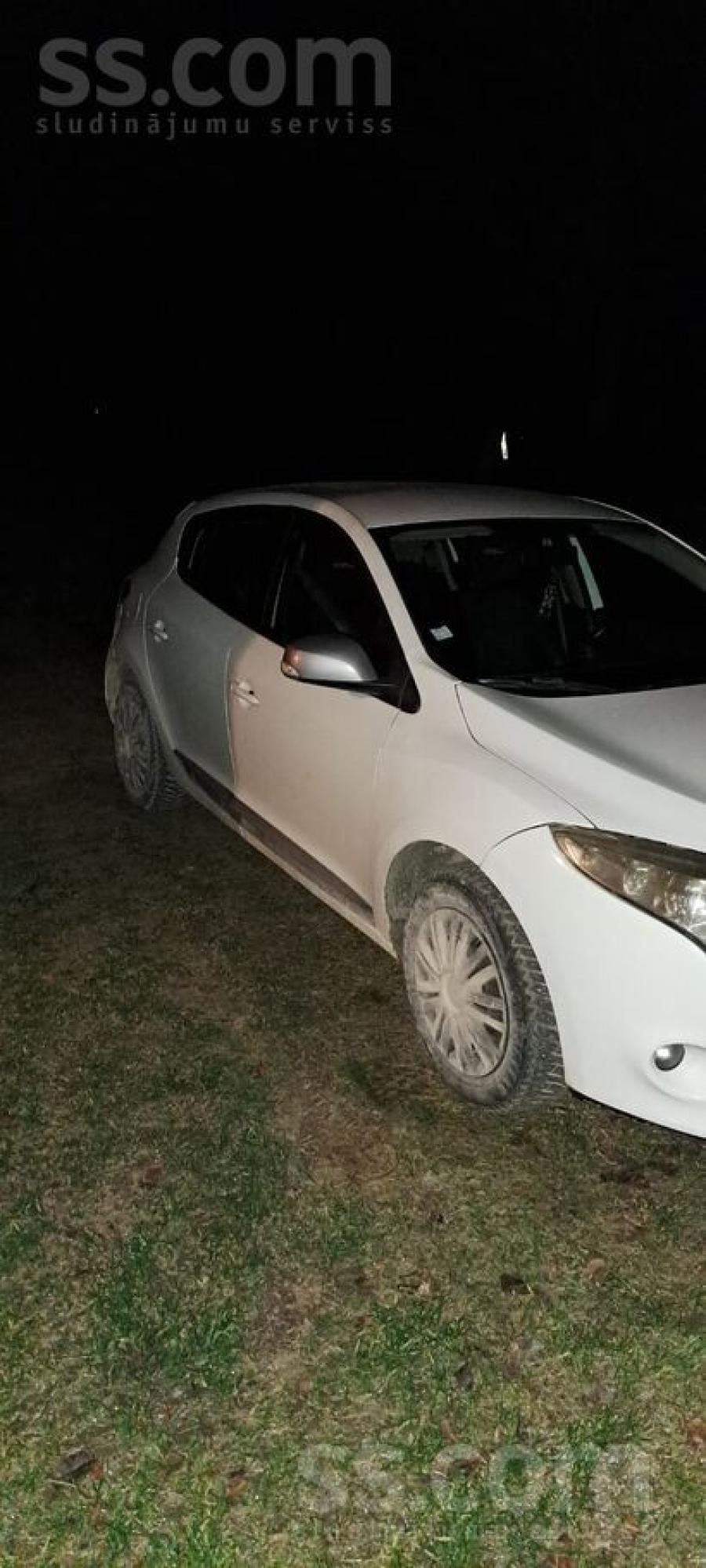 White Renault Megane 2010 in Talsi, with an engine capacity of 1.50 L and mileage of 241 thousand km for 1290 €, photo 10 on AUTOMOTO.COM.LV