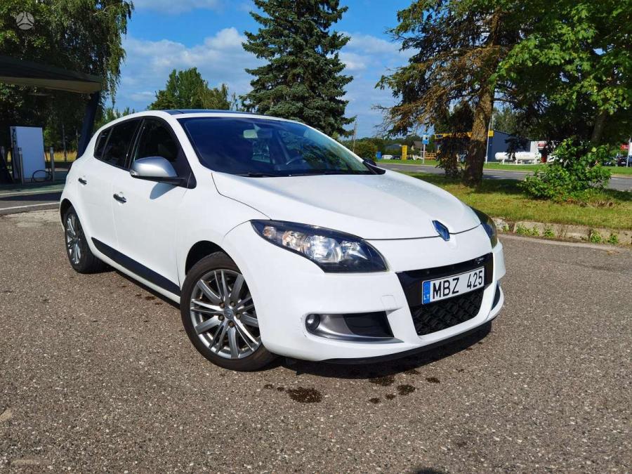 Balts Renault Megane 2010 Viļņa, ar dzinēja tilpumu 1.46 L un nobraukumu 262 tūkst. km par 2300 €, foto 1 vietnē AUTOMOTO.COM.LV