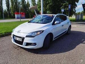 Balts Renault Megane 2010 Viļņa, ar dzinēja tilpumu 1.46 L un nobraukumu 262 tūkst. km par 2300 €, foto 4 vietnē AUTOMOTO.COM.LV