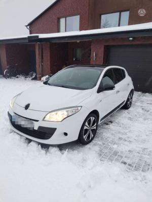 Balts Renault Megane 2012 Kauņa, ar dzinēja tilpumu 1.87 L un nobraukumu 208 tūkst. km par 2750 €, foto  vietnē AUTOMOTO.COM.LV