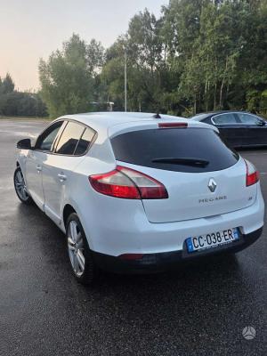 Balts Renault Megane 2012 Šilutė, ar dzinēja tilpumu 1.46 L un nobraukumu 284 tūkst. km par 2950 €, foto 6 vietnē AUTOMOTO.COM.LV