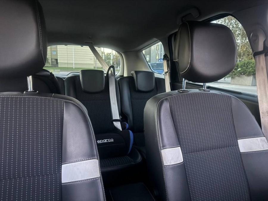 Balts Renault Megane 2013 Pērnava, ar dzinēja tilpumu 1.60 L un nobraukumu 259 tūkst. km par 4500 €, foto 19 vietnē AUTOMOTO.COM.LV