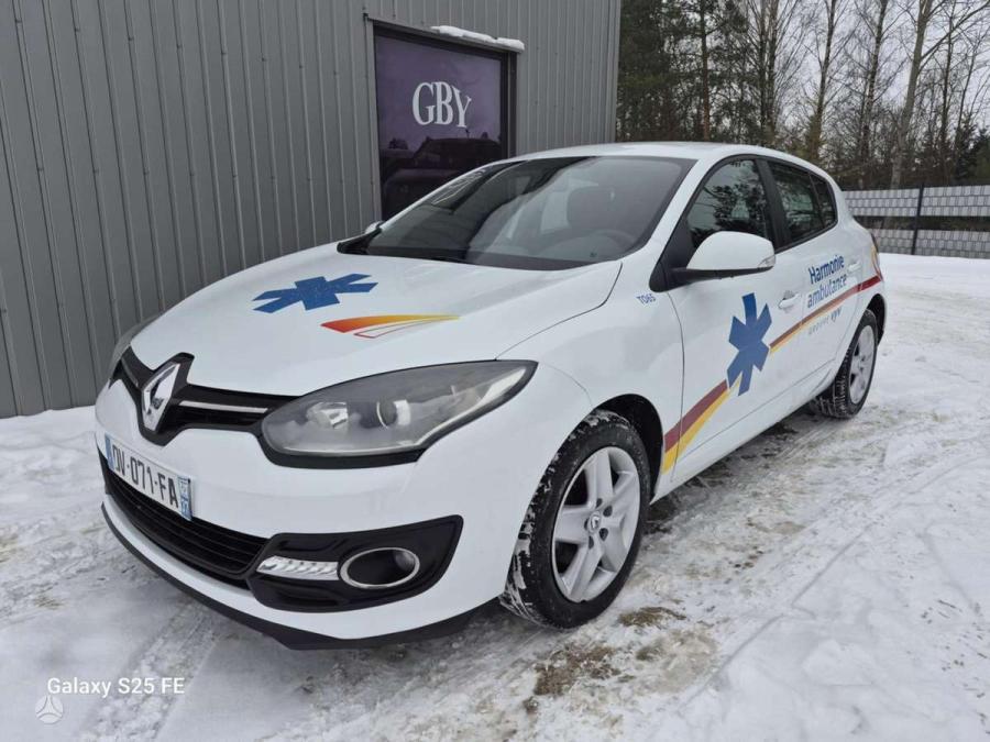 White Renault Megane 2015 in Taurage, with an engine capacity of 1.50 L and mileage of 314 thousand km for 3751 €, photo 1 on AUTOMOTO.COM.LV