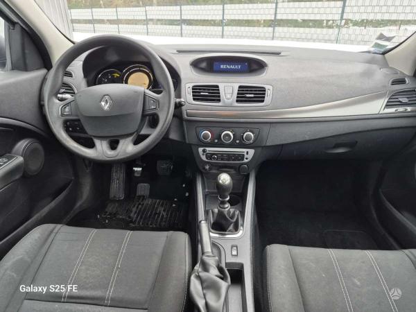 White Renault Megane 2015 in Taurage, with an engine capacity of 1.50 L and mileage of 314 thousand km for 3751 €, photo 7 on AUTOMOTO.COM.LV