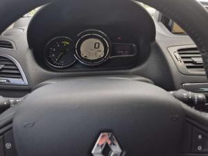 White Renault Megane 2015 in Taurage, with an engine capacity of 1.46 L and mileage of 217 thousand km for 4200 €, photo 12 on AUTOMOTO.COM.LV