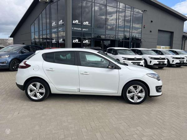 Balts Renault Megane 2015 Tauragė, ar dzinēja tilpumu 1.20 L un nobraukumu 115 tūkst. km par 4200 €, foto 7 vietnē AUTOMOTO.COM.LV