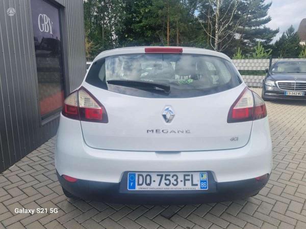 Balts Renault Megane 2015 Tauragė, ar dzinēja tilpumu 1.50 L un nobraukumu 458 tūkst. km par 3500 €, foto 6 vietnē AUTOMOTO.COM.LV