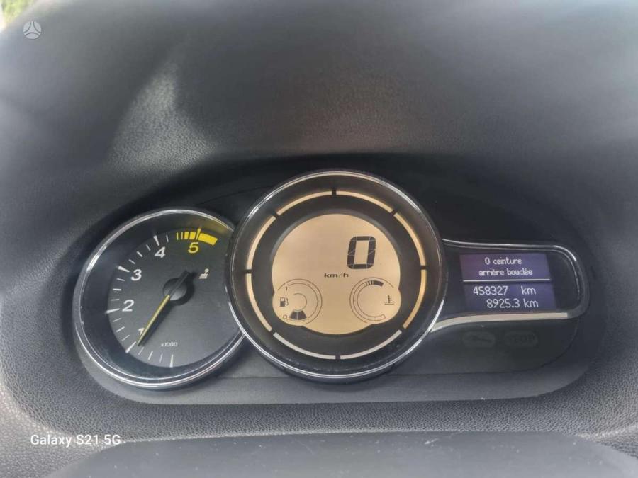 Белый Рено Меган 2015 в Таураге, объемом двигателя 1.50 л и пробегом 458 тыс. км за 3500 €, фото 8 на AUTOMOTO.COM.LV
