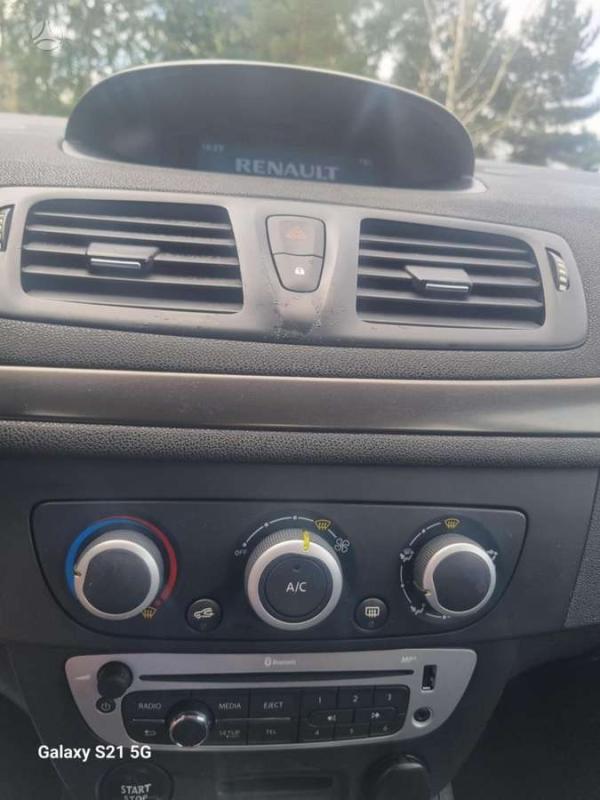 Balts Renault Megane 2015 Tauragė, ar dzinēja tilpumu 1.50 L un nobraukumu 458 tūkst. km par 3500 €, foto 11 vietnē AUTOMOTO.COM.LV