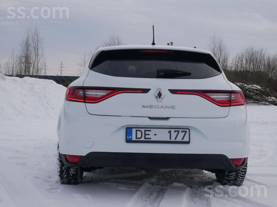 Balts Renault Megane 2016 Rīga, ar dzinēja tilpumu 1.50 L un nobraukumu 198 tūkst. km par 7800 €, foto 6 vietnē AUTOMOTO.COM.LV