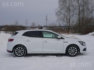 Balts Renault Megane 2016 Rīga, ar dzinēja tilpumu 1.50 L un nobraukumu 198 tūkst. km par 7800 €, foto 8 vietnē AUTOMOTO.COM.LV