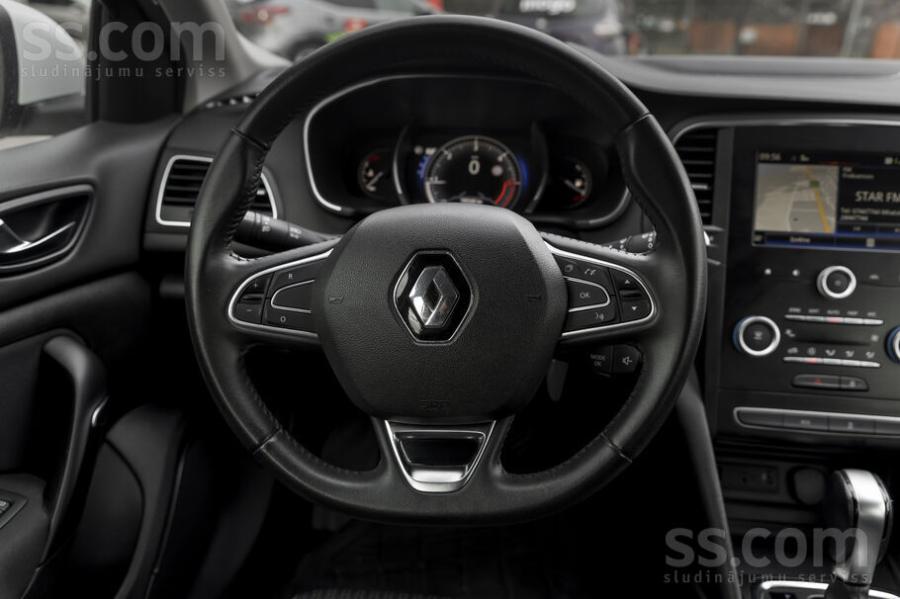 White Renault Megane 2016 in Riga, with an engine capacity of 1.50 L and mileage of 196 thousand km for 8250 €, photo 12 on AUTOMOTO.COM.LV