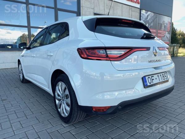 Balts Renault Megane 2016 Cēsis, ar dzinēja tilpumu 1.50 L un nobraukumu 258 tūkst. km par 7399 €, foto 8 vietnē AUTOMOTO.COM.LV