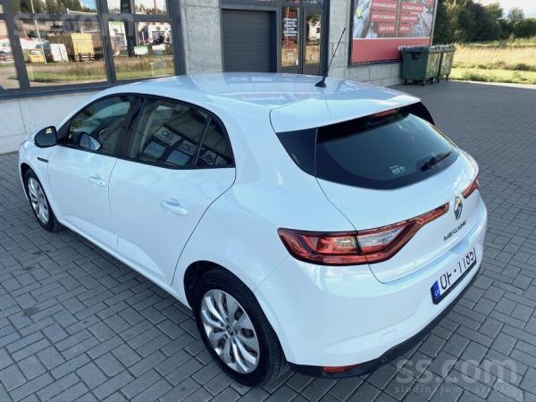 Balts Renault Megane 2016 Cēsis, ar dzinēja tilpumu 1.50 L un nobraukumu 258 tūkst. km par 7399 €, foto 9 vietnē AUTOMOTO.COM.LV