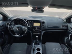 Balts Renault Megane 2016 Cēsis, ar dzinēja tilpumu 1.50 L un nobraukumu 258 tūkst. km par 7399 €, foto 14 vietnē AUTOMOTO.COM.LV