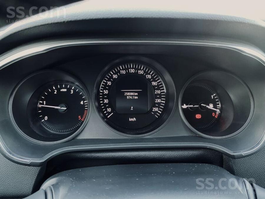 Balts Renault Megane 2016 Cēsis, ar dzinēja tilpumu 1.50 L un nobraukumu 258 tūkst. km par 7399 €, foto 15 vietnē AUTOMOTO.COM.LV