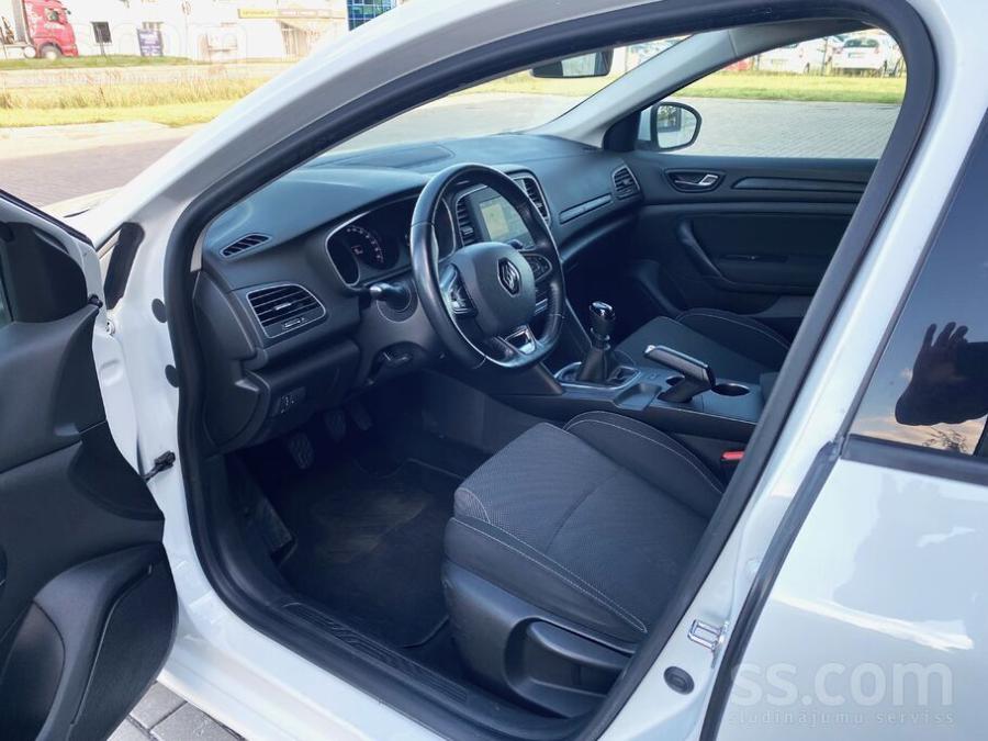 Balts Renault Megane 2016 Cēsis, ar dzinēja tilpumu 1.50 L un nobraukumu 258 tūkst. km par 7399 €, foto 17 vietnē AUTOMOTO.COM.LV