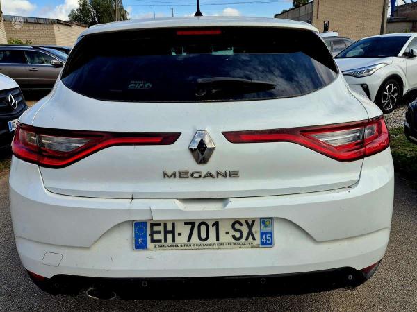 White Renault Megane 2016 in Taurage, with an engine capacity of 1.46 L and mileage of 222 thousand km for 4800 €, photo 6 on AUTOMOTO.COM.LV