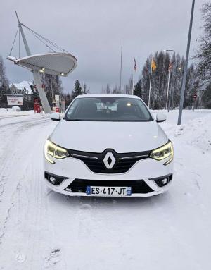 White Renault Megane 2017 in Taurage, with an engine capacity of 1.46 L and mileage of 220 thousand km for 5350 €, photo  on AUTOMOTO.COM.LV