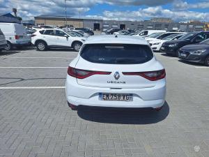 Balts Renault Megane 2017 Tauragė, ar dzinēja tilpumu 1.46 L un nobraukumu 240 tūkst. km par 4500 €, foto 9 vietnē AUTOMOTO.COM.LV