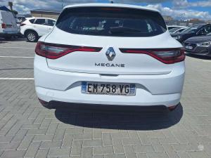 Balts Renault Megane 2017 Tauragė, ar dzinēja tilpumu 1.46 L un nobraukumu 240 tūkst. km par 4500 €, foto 10 vietnē AUTOMOTO.COM.LV