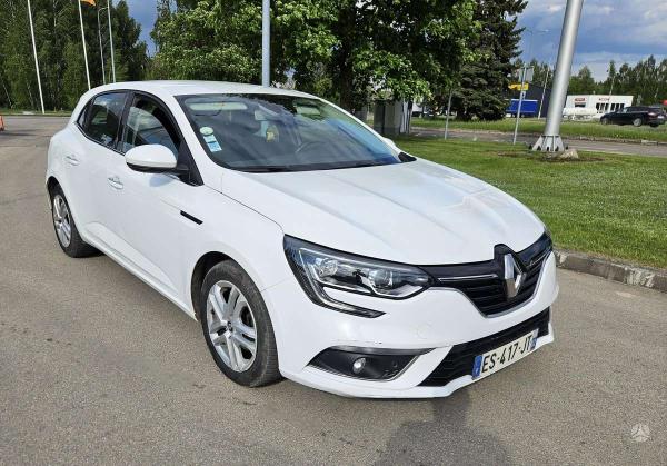 Balts Renault Megane 2017 Tauragė, ar dzinēja tilpumu 1.46 L un nobraukumu 225 tūkst. km par 4750 €, foto 7 vietnē AUTOMOTO.COM.LV