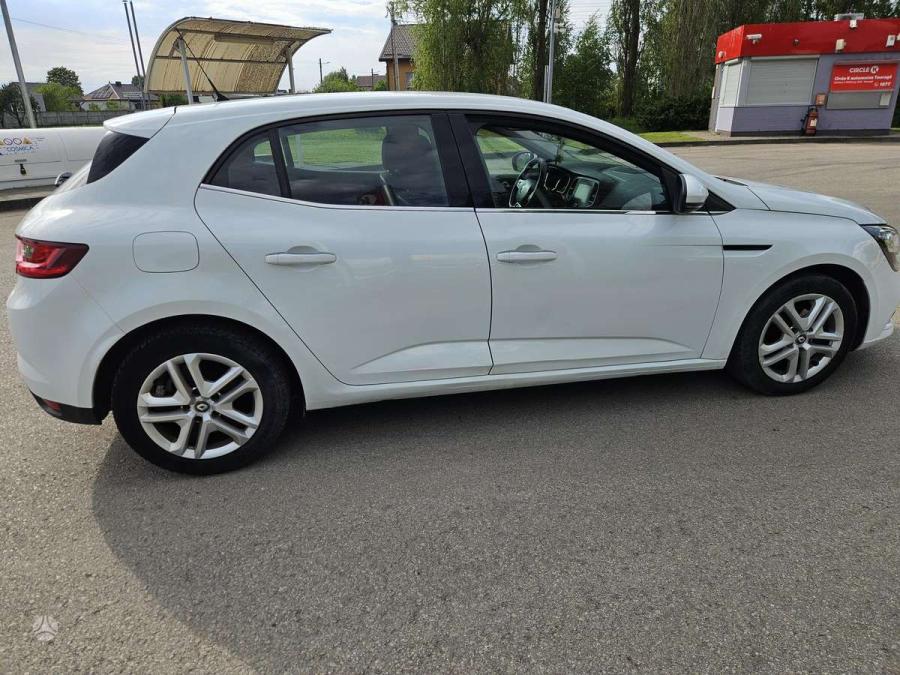 Balts Renault Megane 2017 Tauragė, ar dzinēja tilpumu 1.46 L un nobraukumu 225 tūkst. km par 4750 €, foto 12 vietnē AUTOMOTO.COM.LV