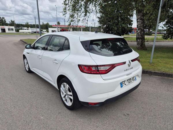 Balts Renault Megane 2018 Tauragė, ar dzinēja tilpumu 1.46 L un nobraukumu 190 tūkst. km par 6200 €, foto 6 vietnē AUTOMOTO.COM.LV