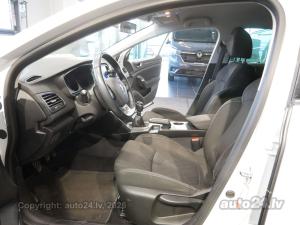 Balts Renault Megane 2018 Tallina, ar dzinēja tilpumu 1.20 L un nobraukumu 182 tūkst. km par 6990 €, foto 7 vietnē AUTOMOTO.COM.LV