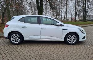 White Renault Megane 2019 in Taurage, with an engine capacity of 1.46 L and mileage of 225 thousand km for 5800 €, photo 4 on AUTOMOTO.COM.LV