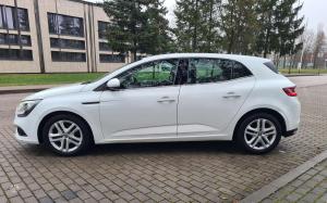 White Renault Megane 2019 in Taurage, with an engine capacity of 1.46 L and mileage of 225 thousand km for 5800 €, photo 5 on AUTOMOTO.COM.LV