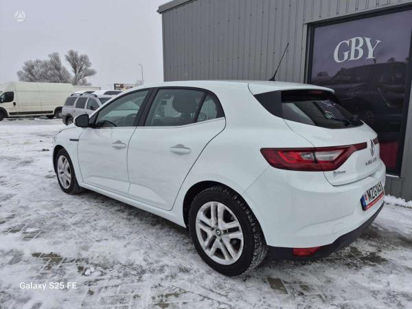 Balts Renault Megane 2019 Tauragė, ar dzinēja tilpumu 1.50 L un nobraukumu 180 tūkst. km par 8349 €, foto 5 vietnē AUTOMOTO.COM.LV