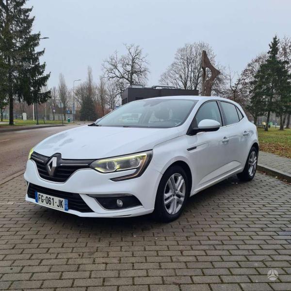 Balts Renault Megane 2019 Tauragė, ar dzinēja tilpumu 1.50 L un nobraukumu 225 tūkst. km par 5400 €, foto 2 vietnē AUTOMOTO.COM.LV