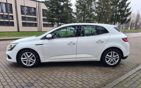 Balts Renault Megane 2019 Tauragė, ar dzinēja tilpumu 1.50 L un nobraukumu 225 tūkst. km par 5400 €, foto 4 vietnē AUTOMOTO.COM.LV